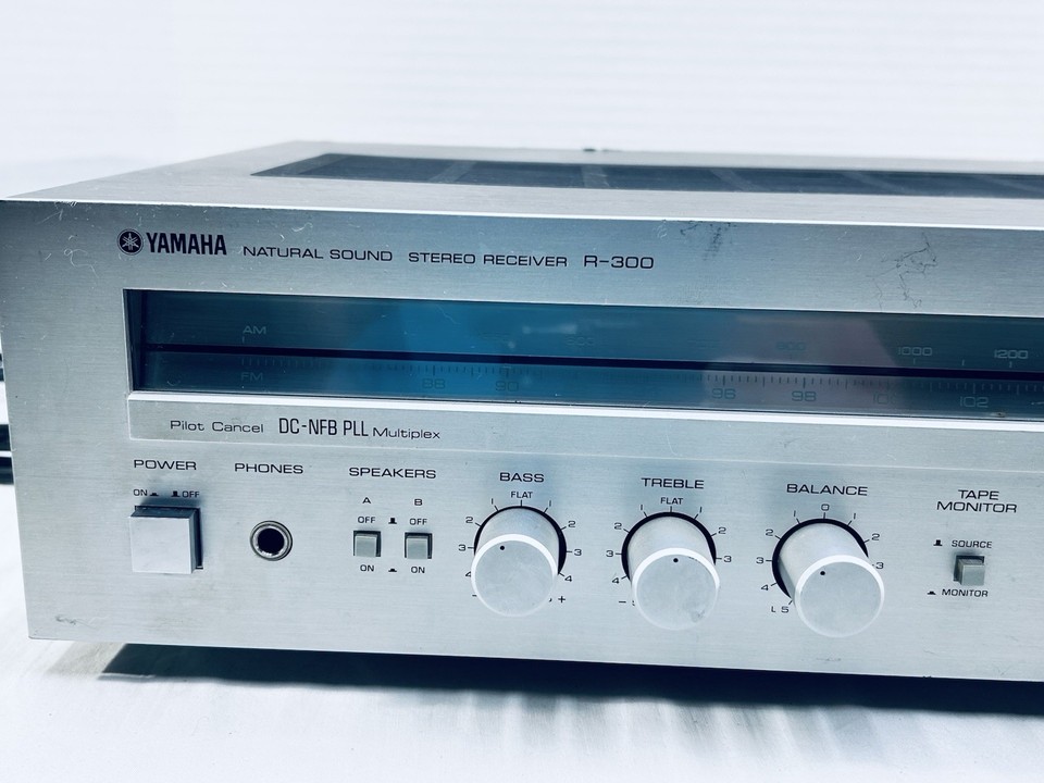 Yamaha R-300 Natural Sound Home Stereo Receiver Wood Cabinet Tested ...