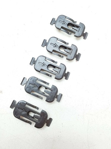 2009-2017 AUDI S5 A5 A4 S4 EXTERIOR ROCKER BLADE MOLDING CLIP ...