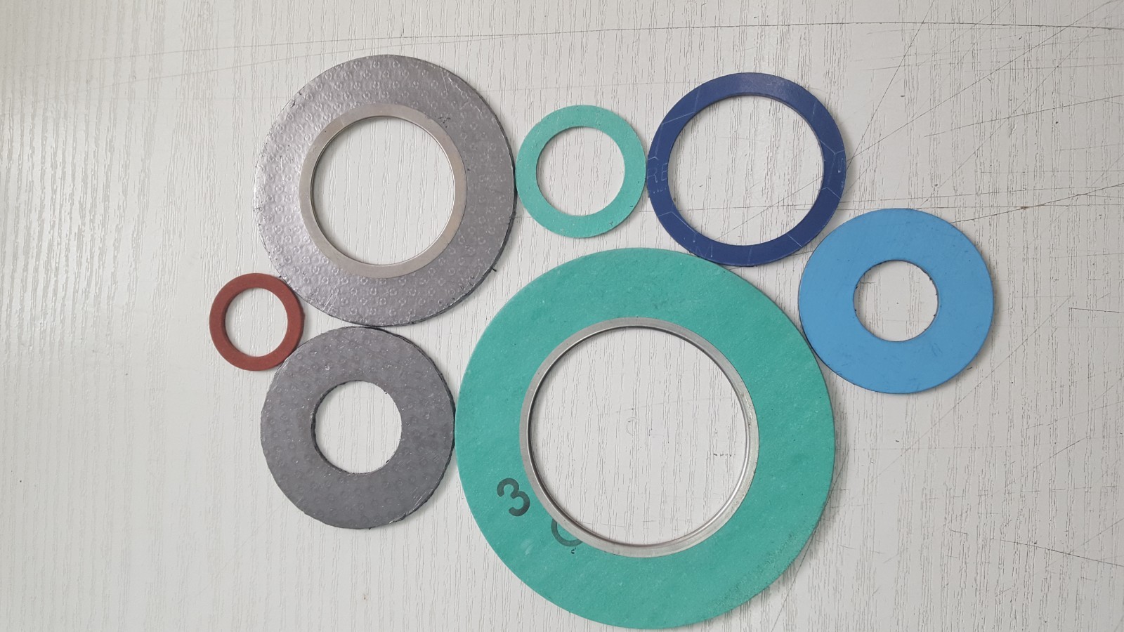 Flachdichtung DIN 2690 Gummi Klinger Centelllen Novapress Grafit PTFE ...