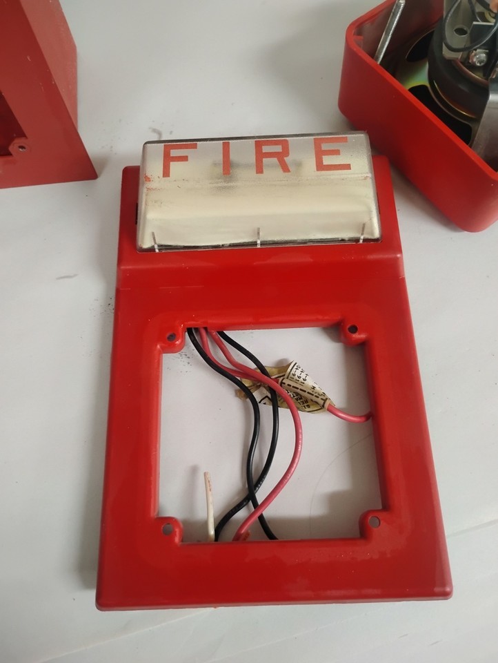 Vintage Simplex 4903-9101+2902-9732 Fire Alarm Horn/Strobe W/ Backbox ...