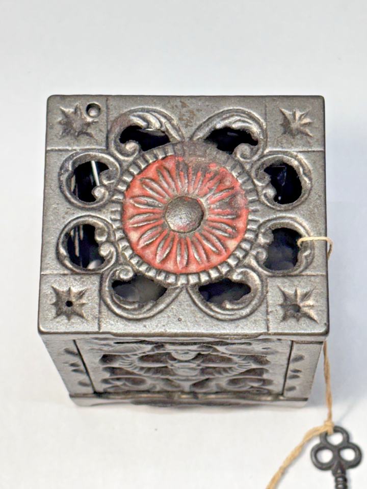 Antique J. E. Stevens Cast Iron Coin Bank with Working Key MM-122 | eBay