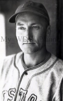 Vintage Photo 1 - Boston Braves - Ray Benge | eBay
