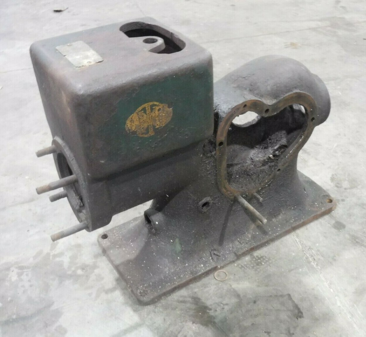 Original 1 1/2 Hp International IHC Model M Engine Block Gas Engine ...