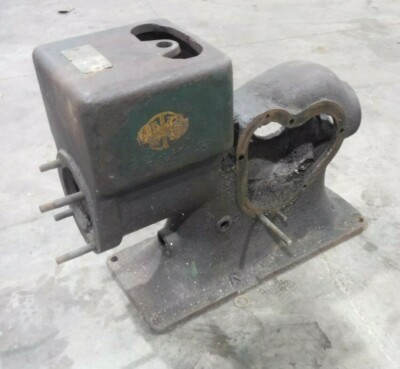 Original 1 1/2 Hp International IHC Model M Engine Block Gas Engine ...