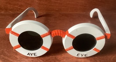 1966 A.C. Gilbert Aye Eye Novelty Toy Sunglasses Red And White Shades ...
