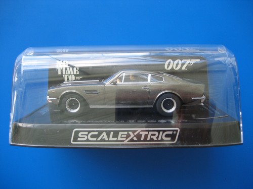 Scalextric C4203 James Bond Aston Martin DBS 1:32 Slot Car | eBay