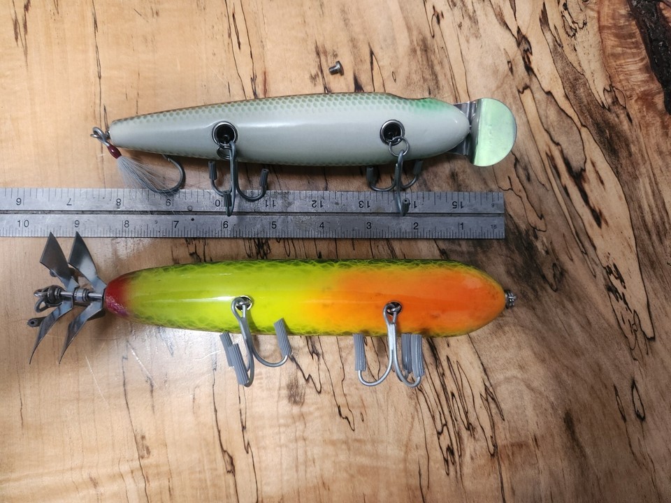 Two large 8 inches topwater fishing lures | eBay