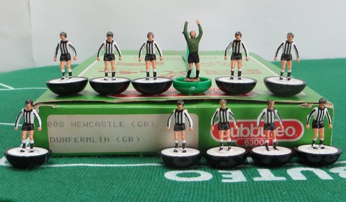 SUBBUTEO LW MP REF 8 NEWCASTLE UTD & DUNFERMLINE, IN ORIGINAL LABELLED ...