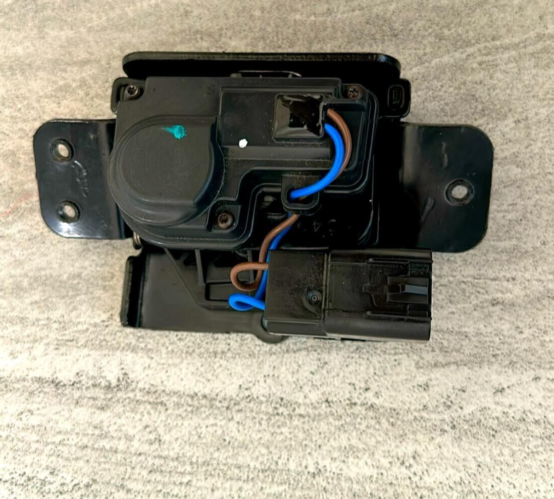 GM Back Door Trunk Latch Liftgate Lock 4pin Actuator CAPTIVA Sport ...