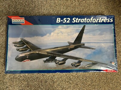 Revell-Monogram B-52 Stratofortress 1:72 Scale Bomber 85-5709 | eBay