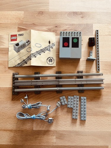 LEGO Trains: Remote Controlled Signal 12 V (7860) for sale online | eBay