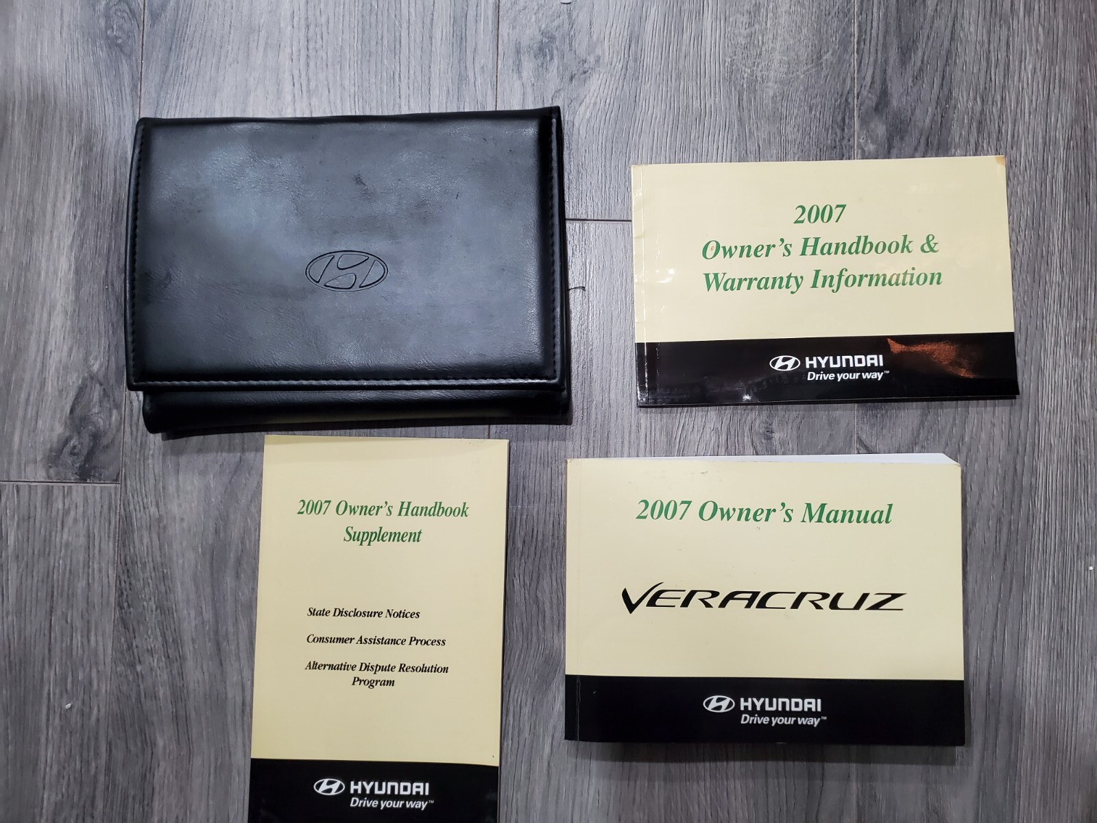 07 2007 Hyundai Veracruz Owners Manual and Leather Case FREE SHIPPING ...