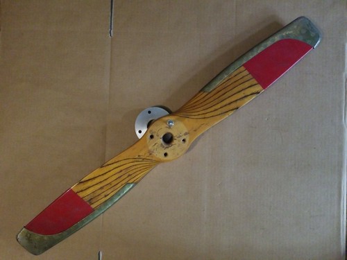 VINTAGE BANKS MAXWELL Propeller 36" WOOD AND BRASS Excellent Condition ...