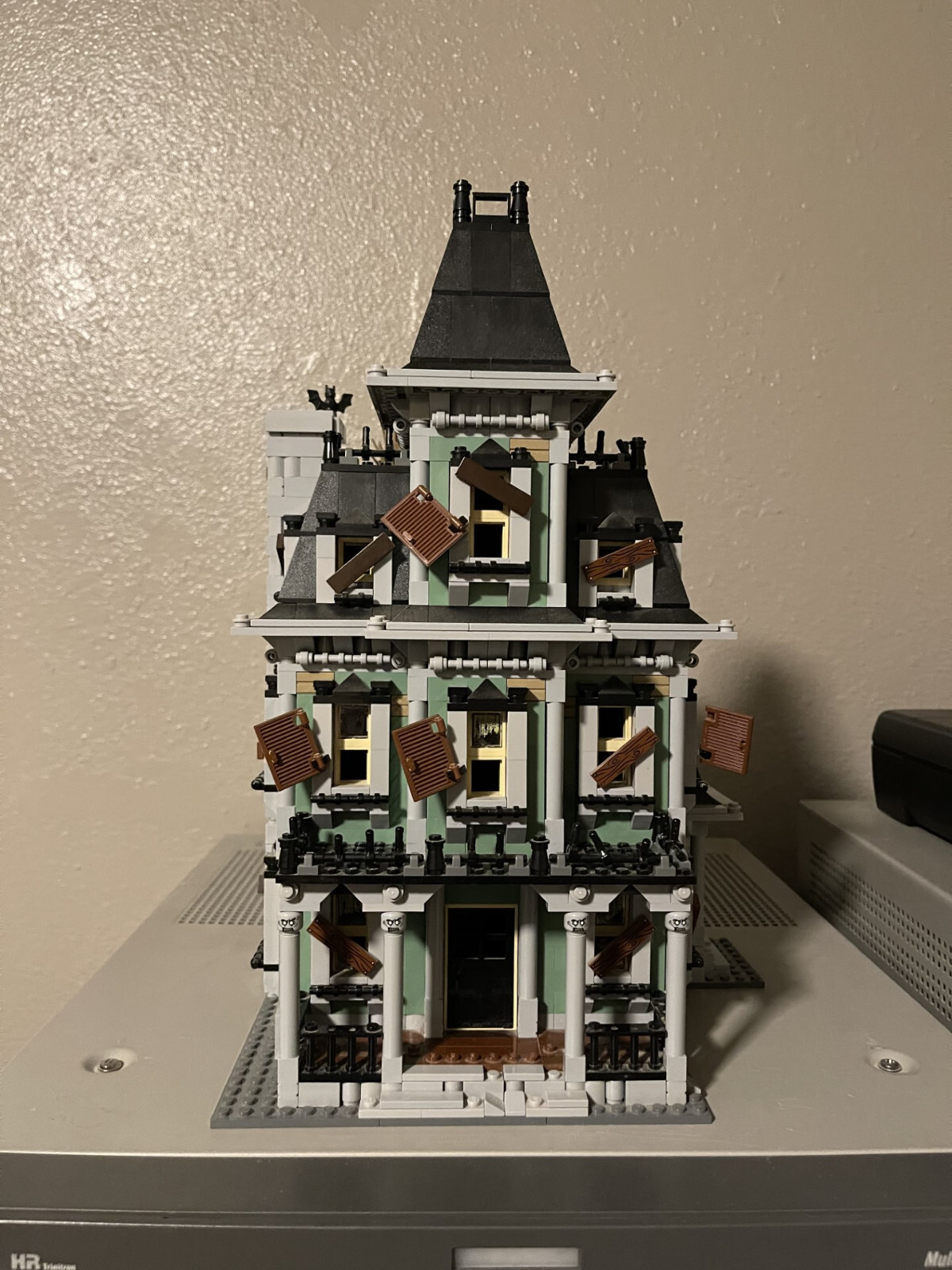 LEGO Monster Fighters: Haunted House (10228) CHECK IT OUT! LOW PRICE ...