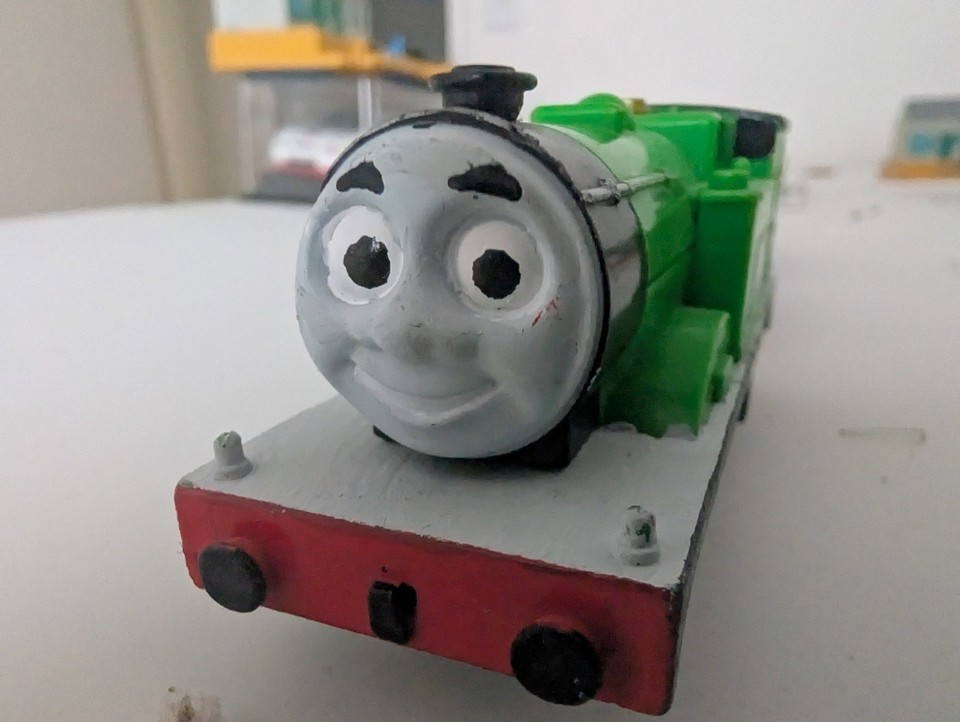 Oliver - CUSTOM - Plarail by TOMY Thomas & Friends Motorized Train WITH ...