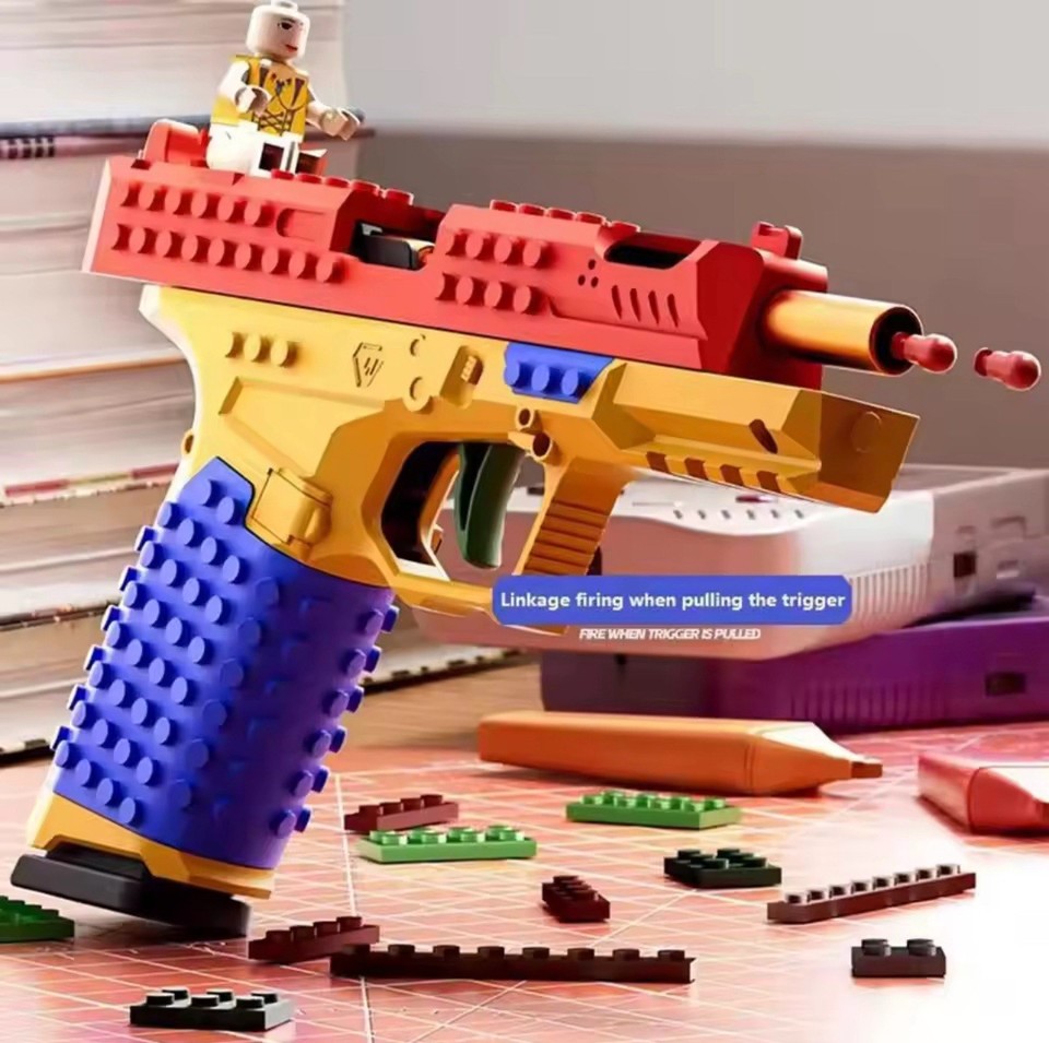DIY Pistol Building Blocks Set Toy Blasters Assembling Building Toys ...