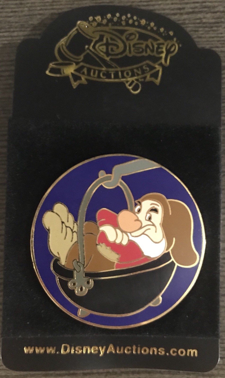 Disney Auctions Grumpy in Kettle Pin 34761 - NEW ON CARD - LE 250 ...