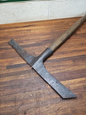 K862- Antique PA Twibil Mortise Axe - unsigned but typical Pennsylvania ...