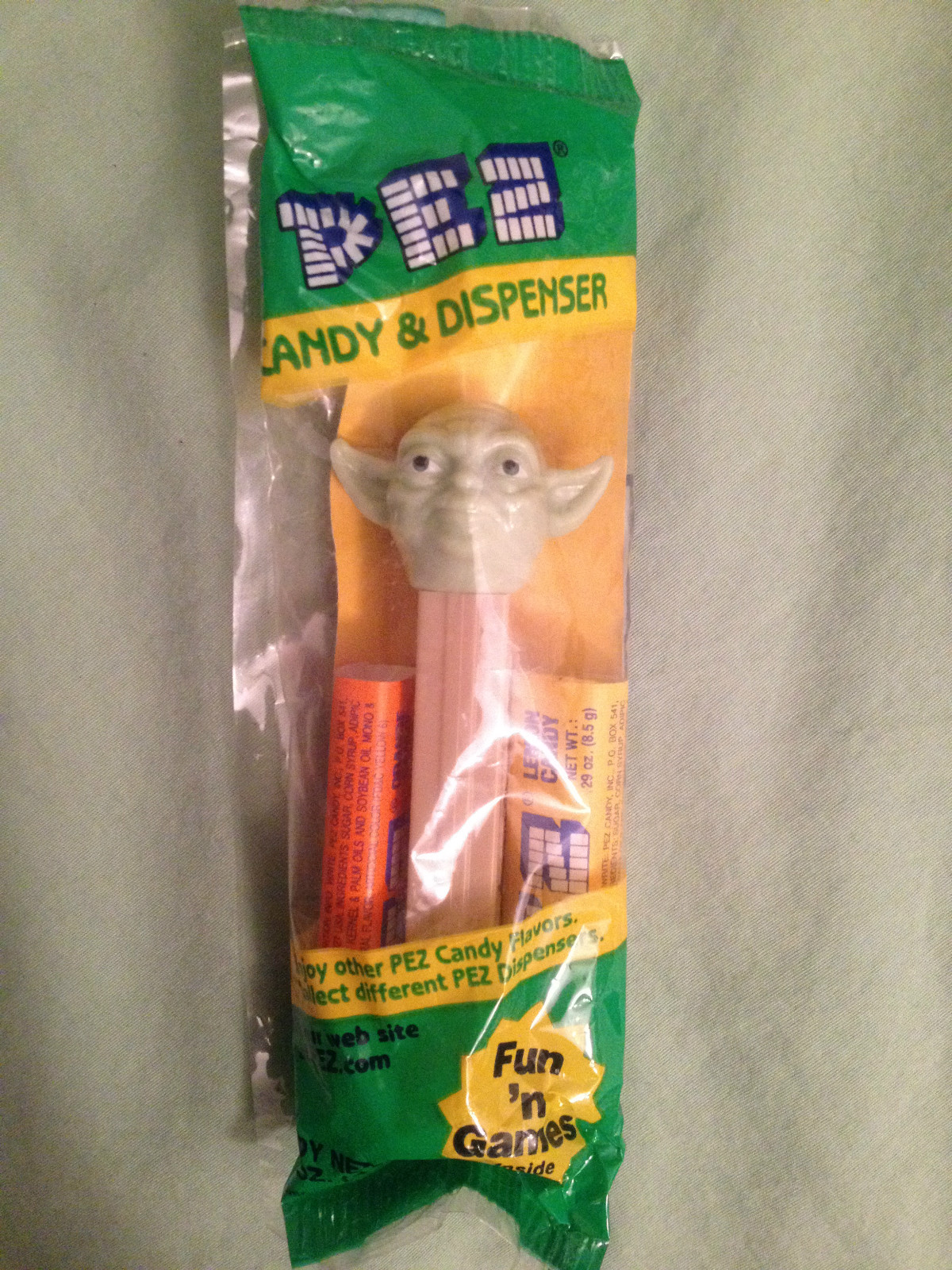 STAR WARS YODA PEZ DISPENSER - TAN STEM - In Original Packaging 1997 | eBay