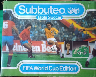 Subbuteo - FIFA World Cup Edition Spain Argentina 1982 plus 3 extra ...