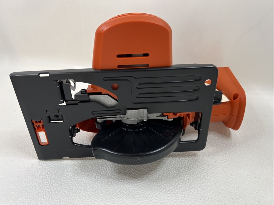 Black & Decker FireStorm Circular Saw BDCS1800 18V Cordless Tool Only ...