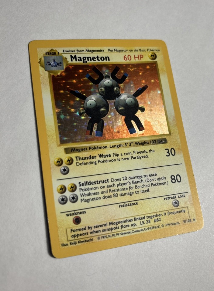 1999 Base Set Shadowless Magneton Holo #9/102 Rare WOTC Pokémon Card ...