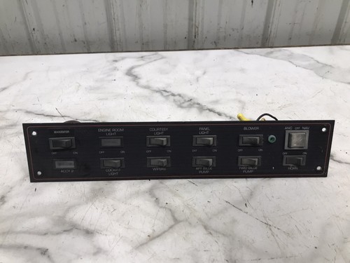 89 Bayliner Avanti 2955 Boat dash control board switch panel switches ...