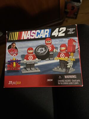 K'NEX 36034 NASCAR 42 Target Pit Crew Building Set 31 pcs New Sealed ...