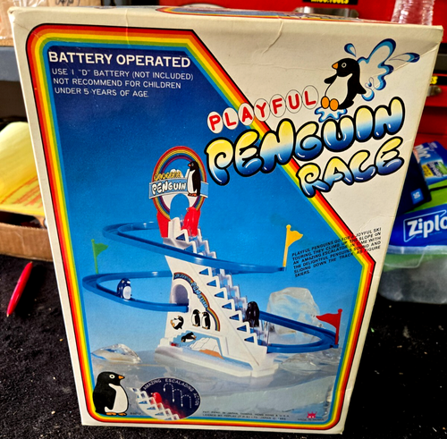 Playful Penguin Race 1983 Orginal Vintage Toy 80s Yang DY TOY Playful ...