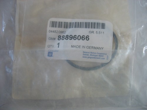 NOS GM #8896066 Differential Seal Venture Rendezvous | eBay