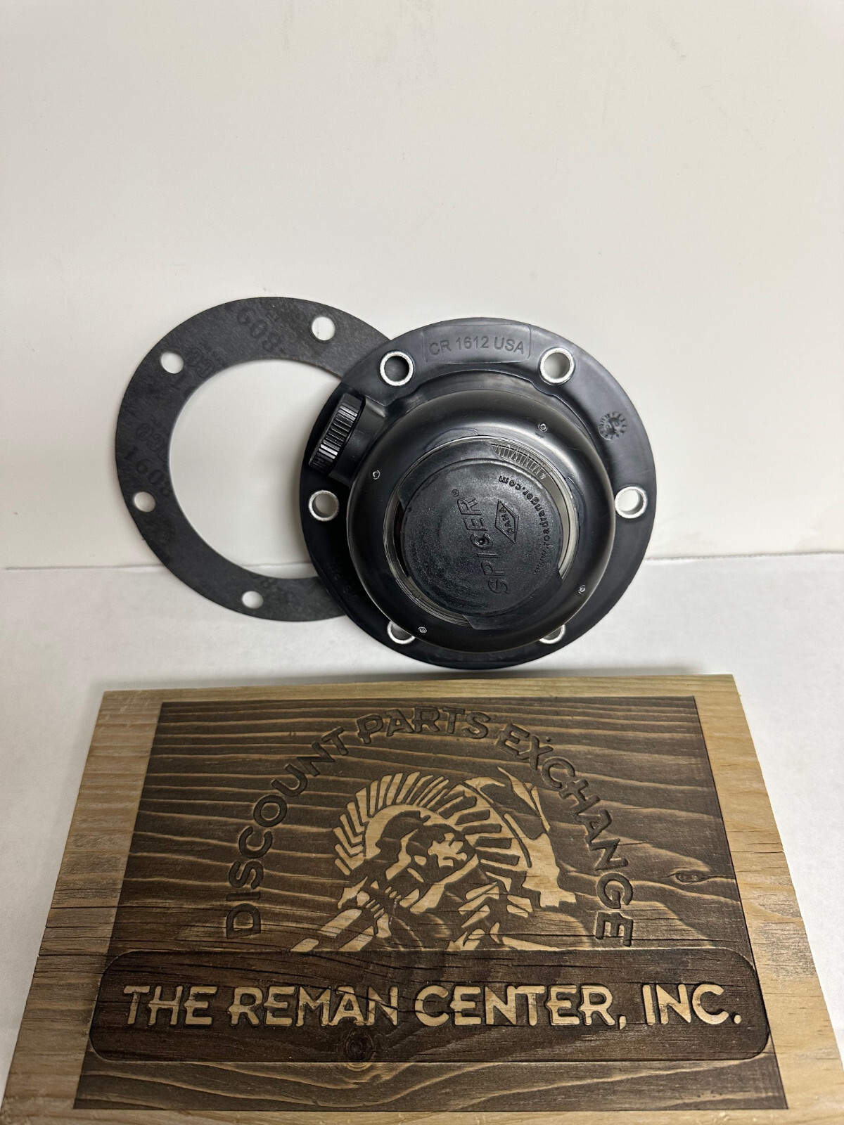 CR1612 SKF Hub Cap with Gasket | 6-Bolt Steer Axle | New (NOS) | eBay