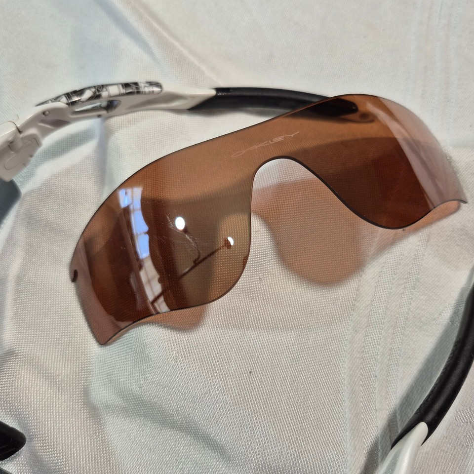 Oakley Radar lock 009181-20 Polorized Sunglasses Case Extra Lens and ...