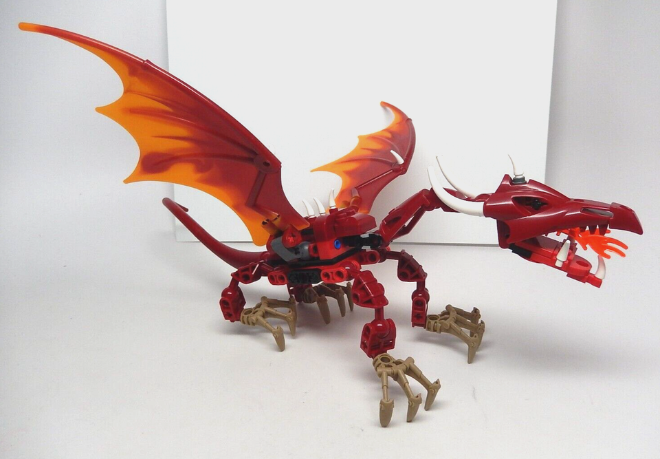 Lego 7017 Viking Catapult versus the Nidhogg Dragon Vikings 100% ...