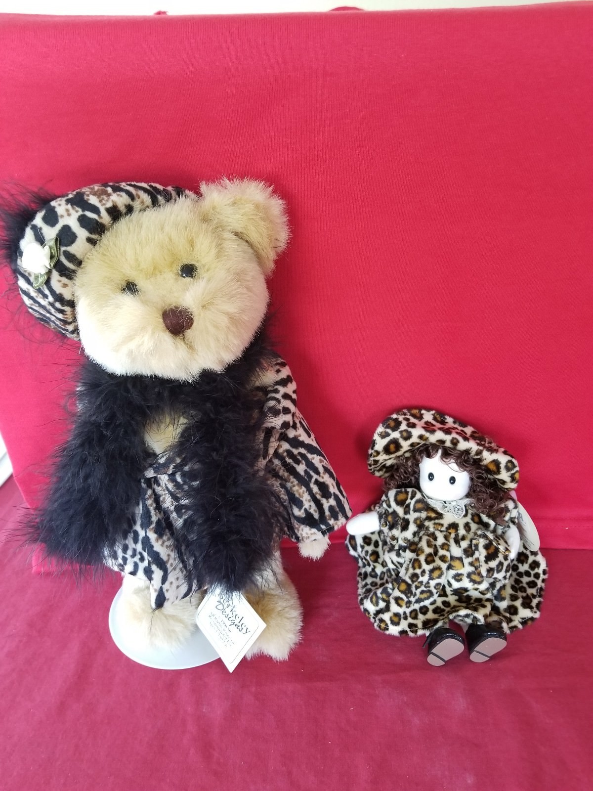 BERKELEY DESIGNS MUSIC BOX DOLL W/ MOVING HEAD + BEAR "WINTER ON 5TH ...