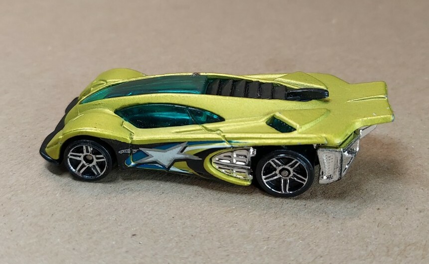 2001 HOT WHEELS SIDE DRAFT DIECAST GREEN 1:64 CAR - NICE | eBay