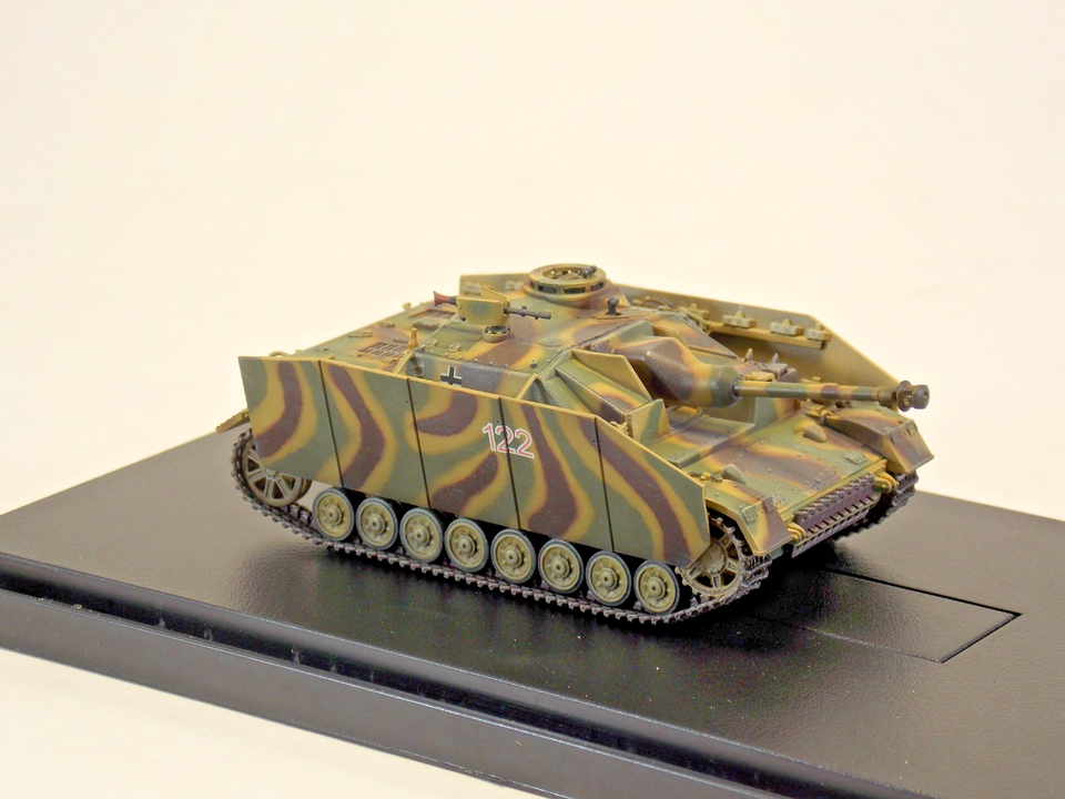 Sturmgeschütz StuG IV Tank. Italy 1944. Dragon Armor 60115. 1/72 Scale ...