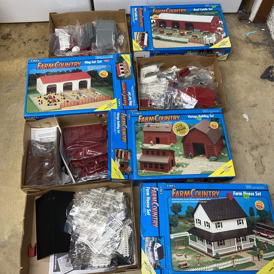 Vintage Lot Of 4 Ertl Farm Country, Hog Lot, Beef Cattle, Farm Vintage ...