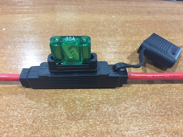 Inline Blade Fuse Holder Maxi Type – 30 AMP 8AWG x 1 Plus 2 x 30AMP ...