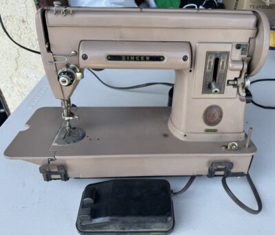 RARE Vintage Singer 301A Slant Needle Short Bed Sewing Machine ...