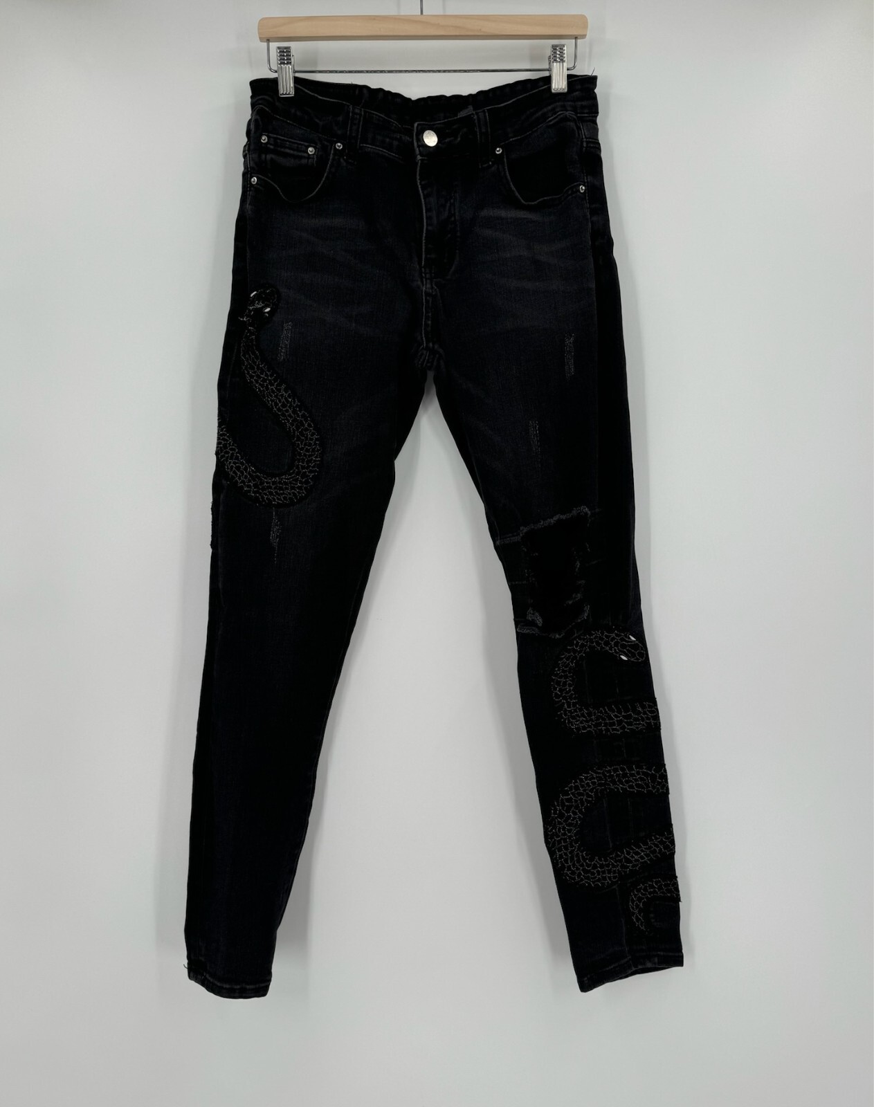 Amiri Mens Black Denim Cotton Snake Patch Distressed … - Gem