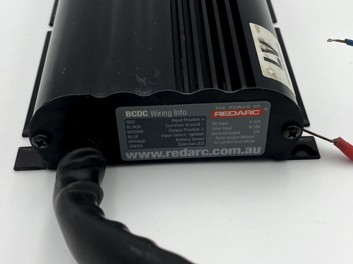 Redarc BCDC1225 In-Vehicle Battery Charger MPPT For 12/24 Volt Vehicle ...