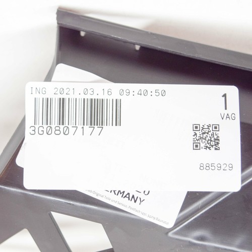 NEW VOLKSWAGEN PASSAT B8 FRONT BUMPER LEFT GUIDE PIECE 3G0807177 ...