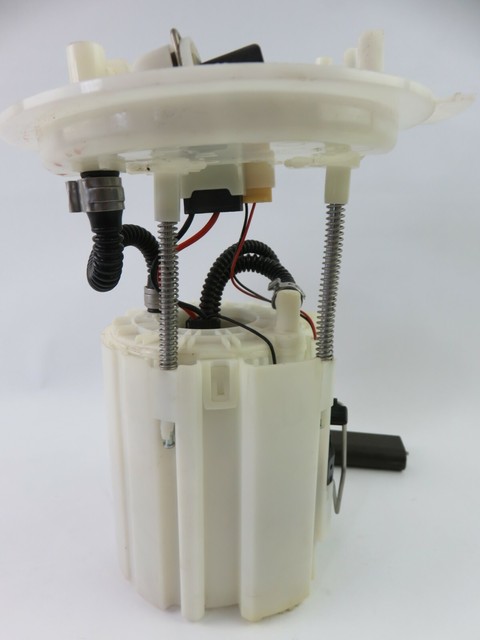 Mercedes-Benz CLA C117 Fuel Delivery Module A2464700994 OEM for sale ...