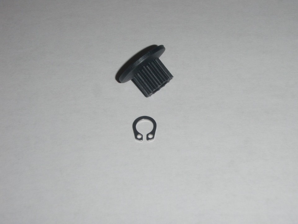 Small Gear + Snap Ring for Black and Decker All in One Bread Maker ...