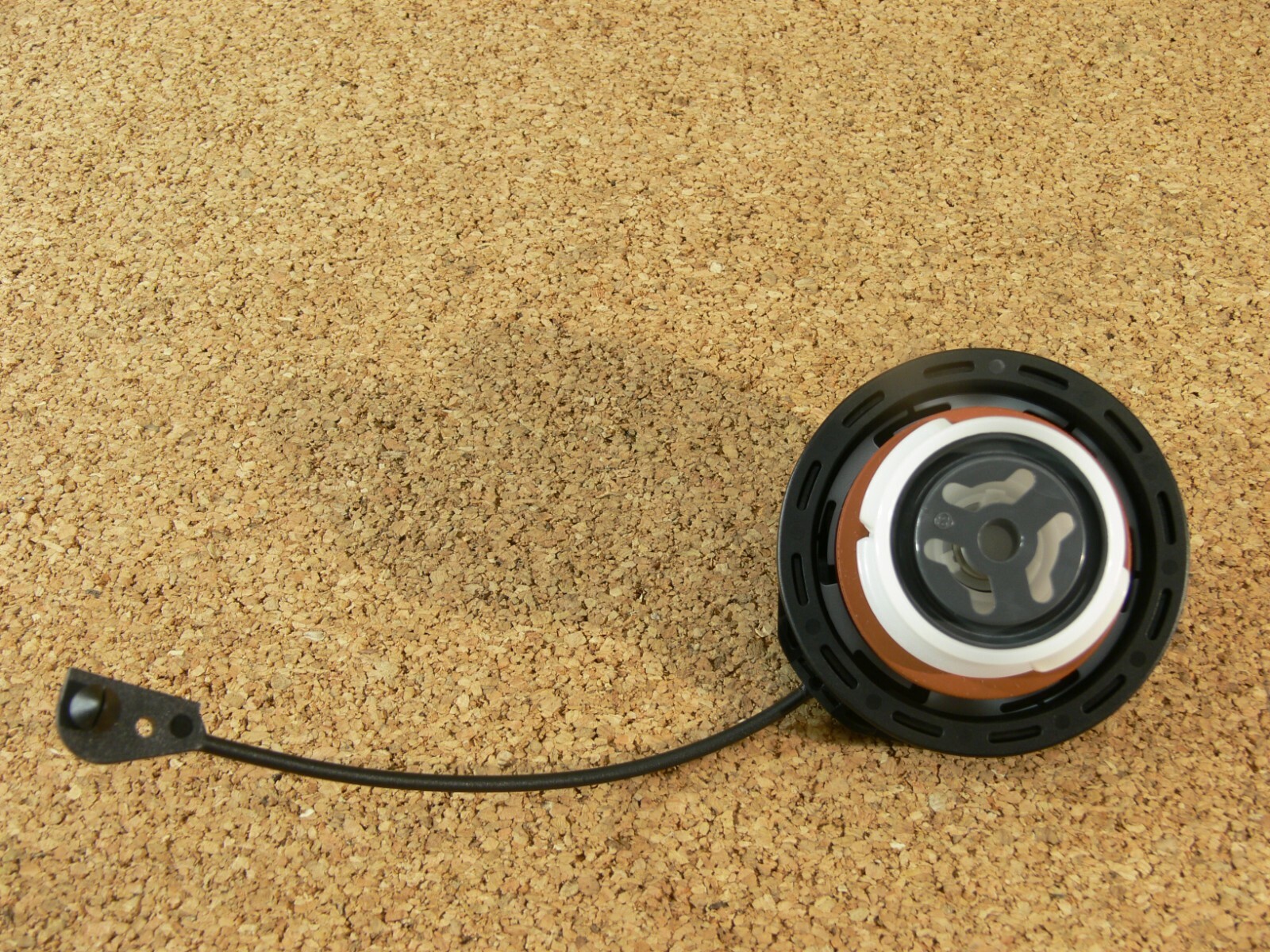 GENUINE LAND ROVER FUEL CAP DISCOVERY SPORT 2015 ONWARD LR138718 ...