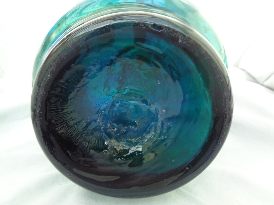 Stunning Victorian Stourbridge handcrafted glass vase Green/white rare ...