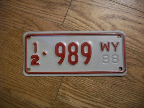 SINGLE WYOMING LICENSE PLATE - 1988 - 1/2-989 - MOTORCYCLE | eBay