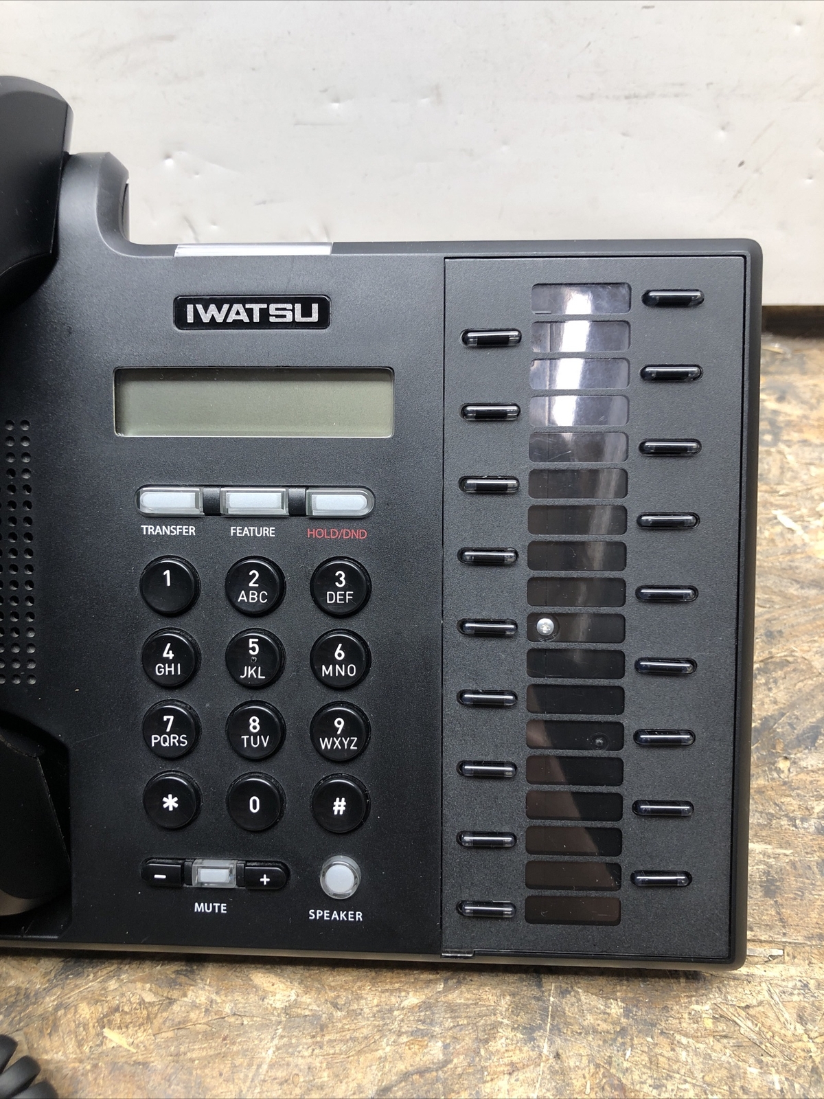 Lot of 10 Iwatsu IX-5900 VoIP Business Enhanced IP Phones | eBay