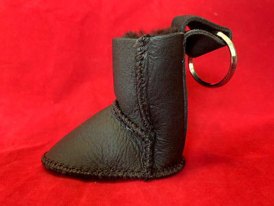 New/NOS Ugg Boot Key Chain, Black (16H) | eBay