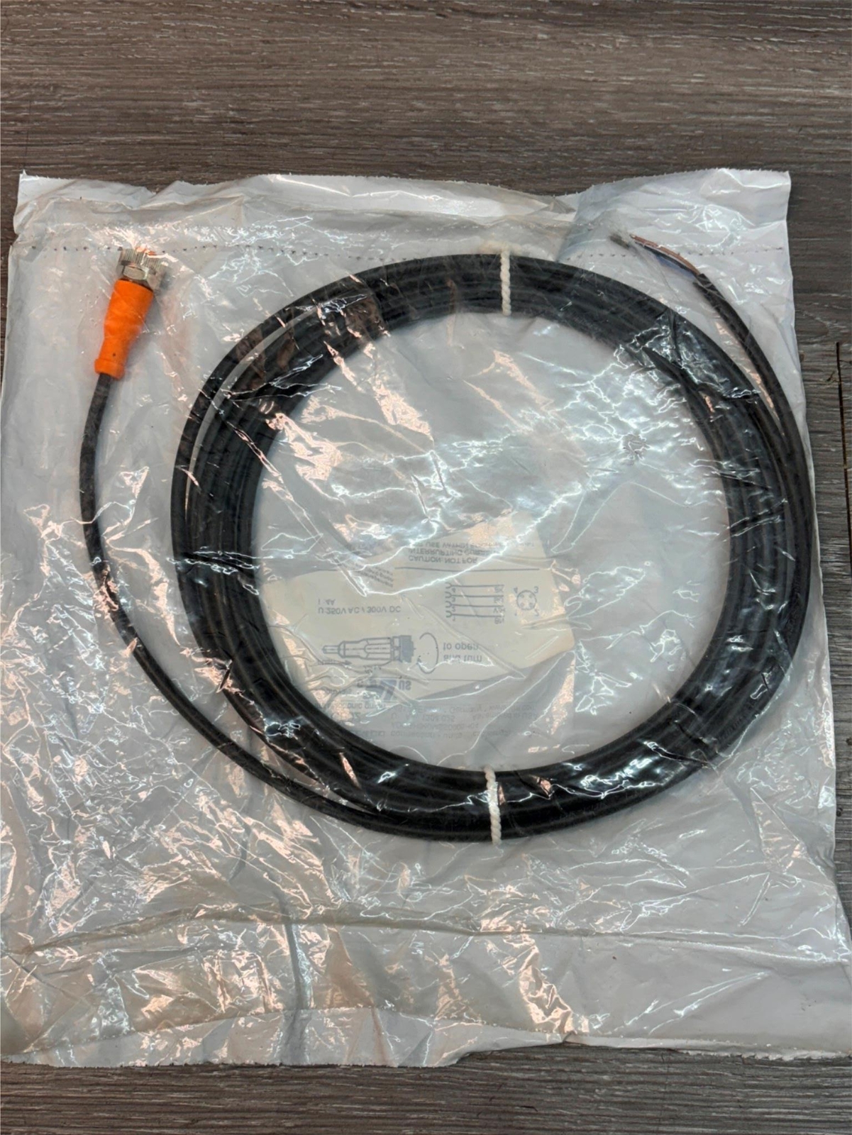 IFM EVC002 Proximity Cable New in Package 5m | eBay